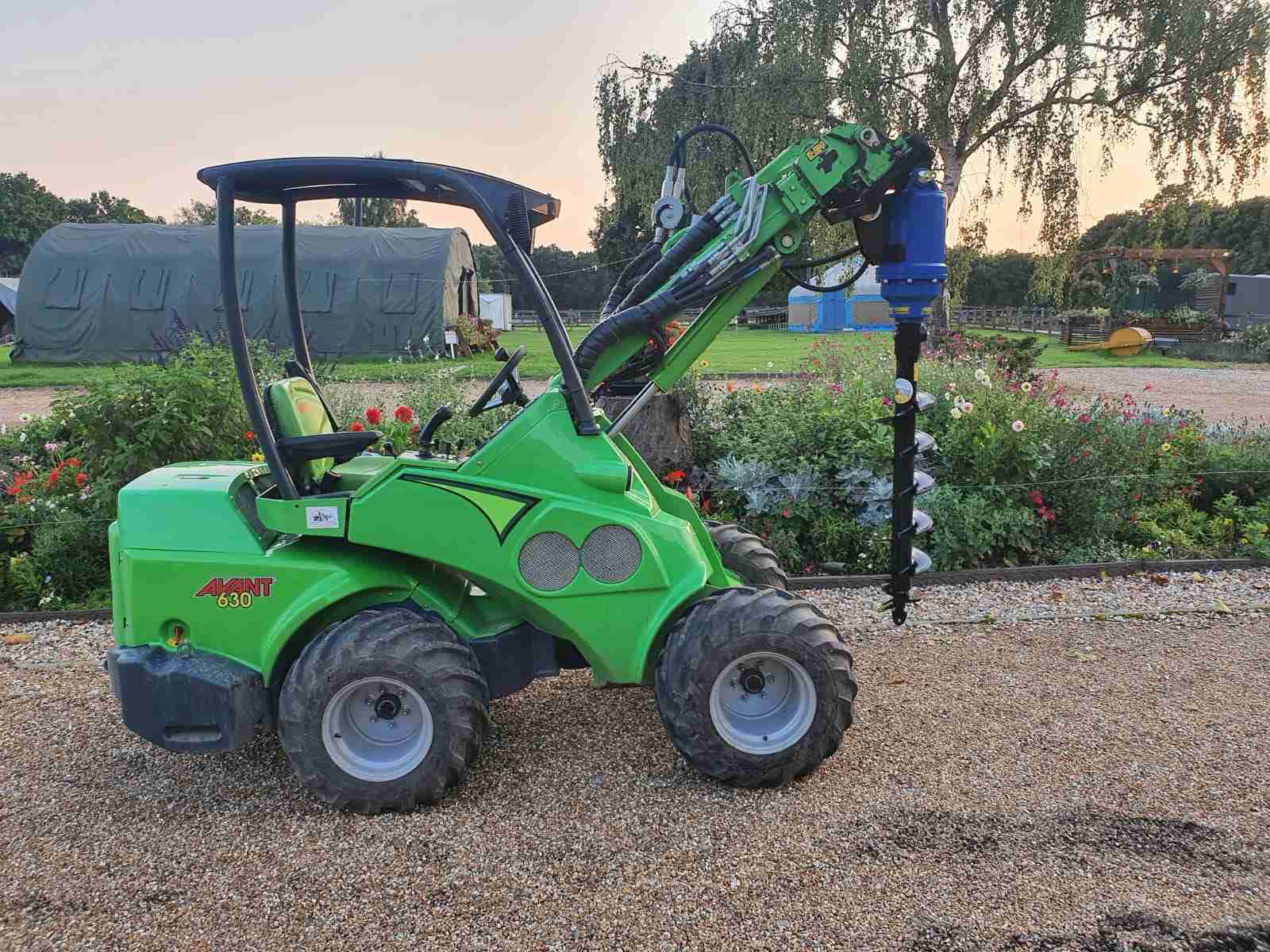 Auger Package for Avant Loaders - With Frame and Hoses | The Attachment ...